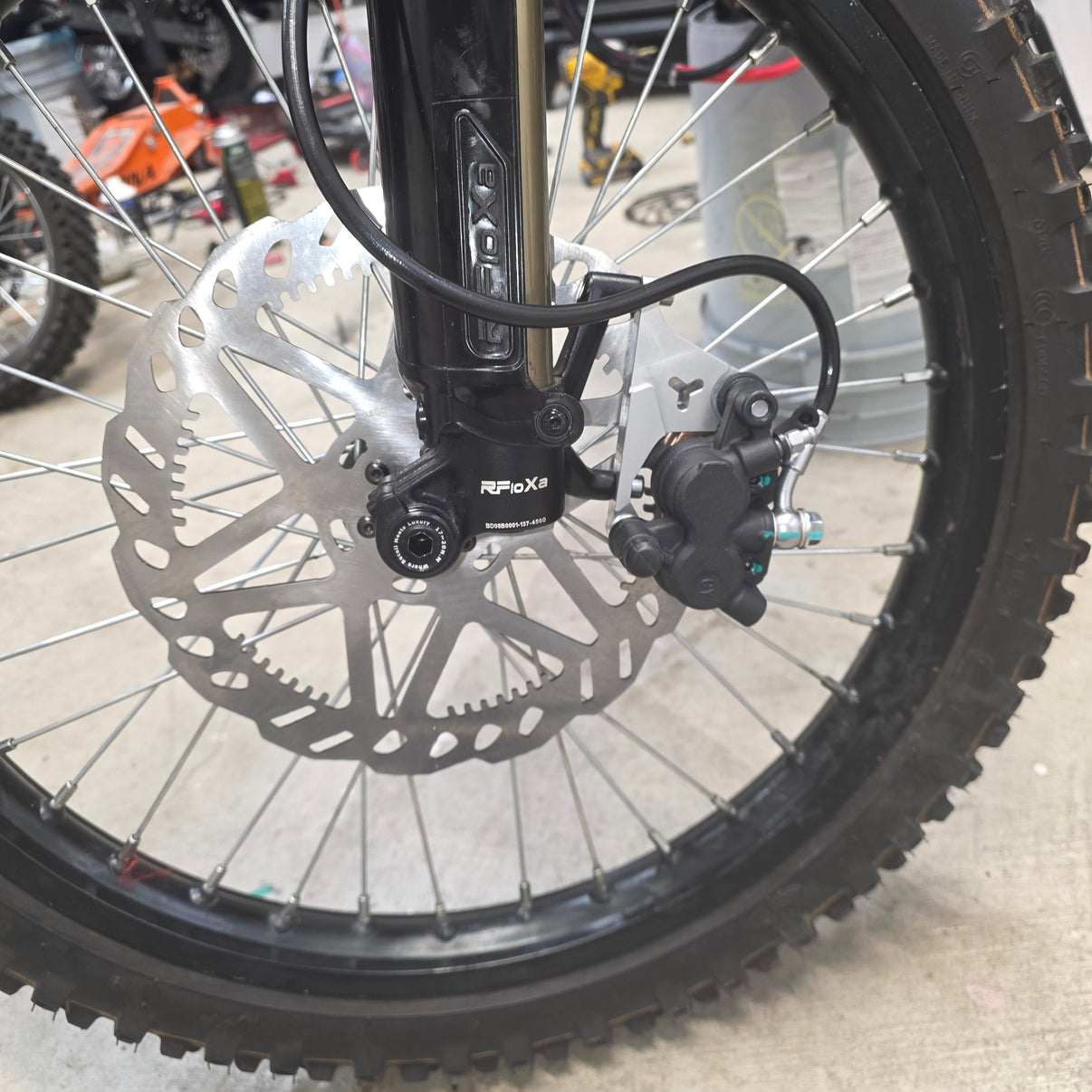 Ultra Bee–Style Moto Brake Kit for Surron LBX & Talaria 3X – REV797