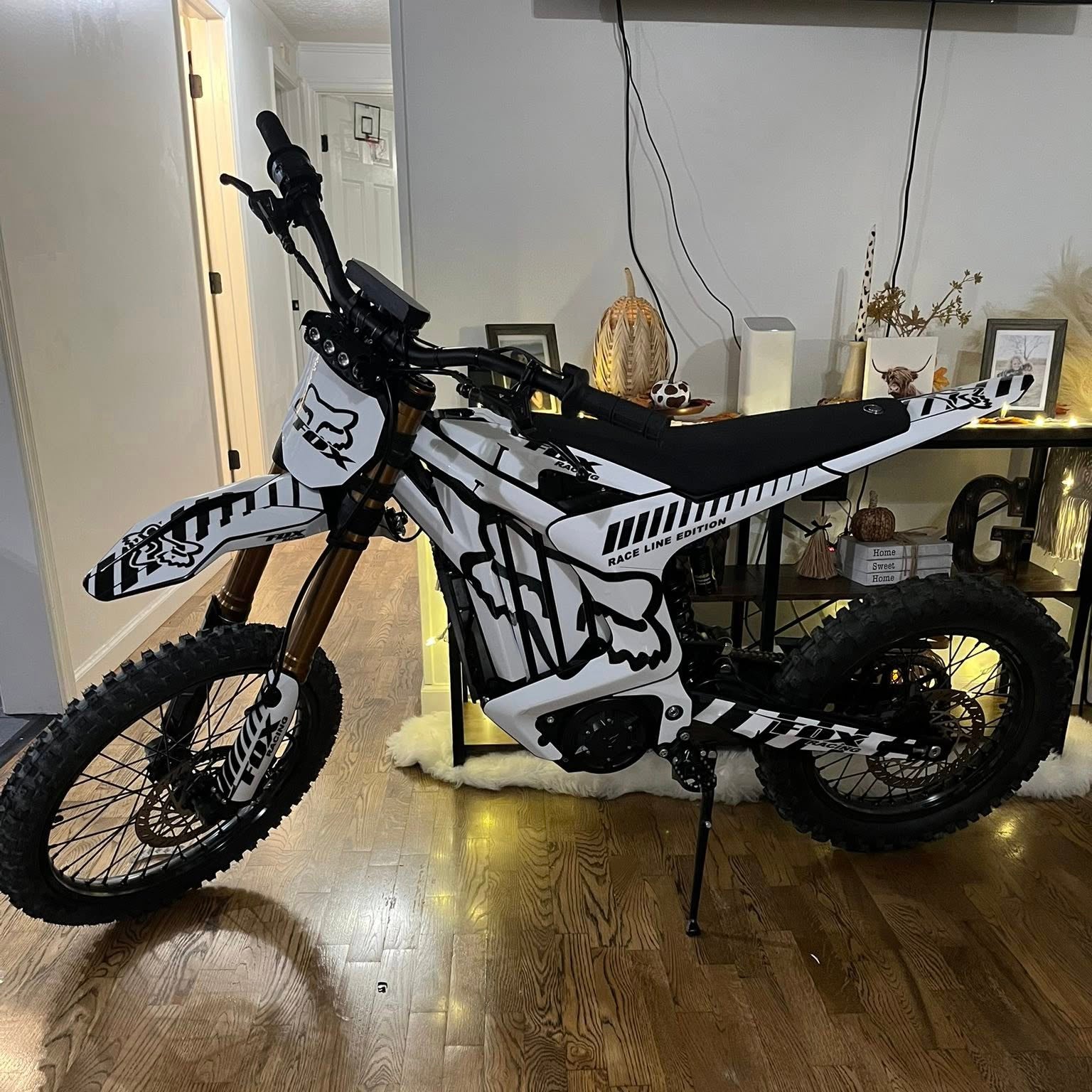 Surron Ultra Bee Graphics Wraps – REV797